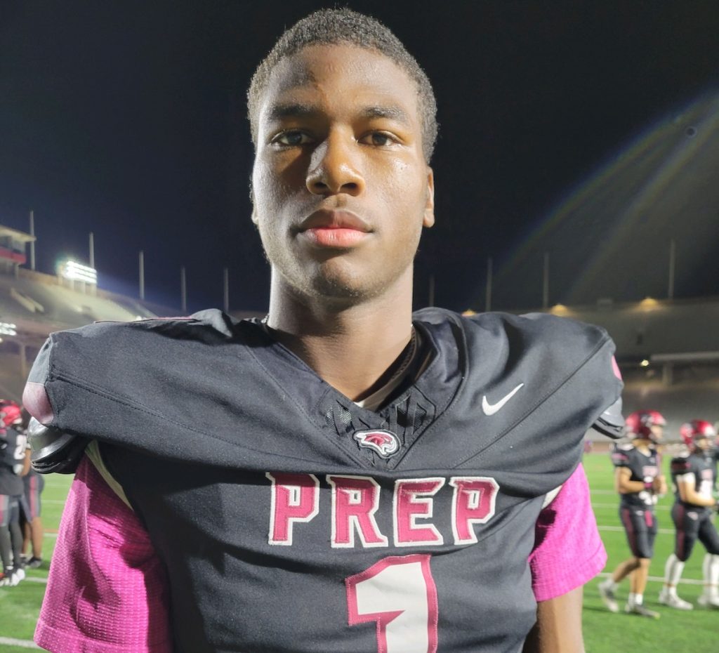 The St. Joe’s Hawks move along with 48-20 win over Roman, with La Salle ...